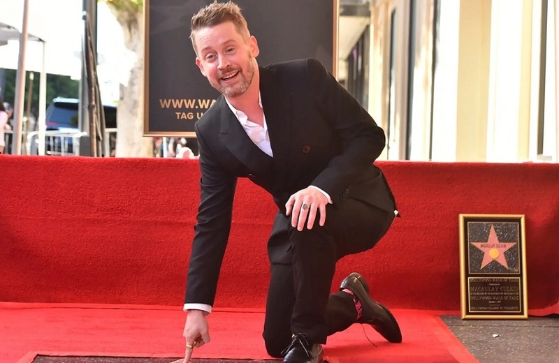 Macaulay Culkin recibe su estrella en el Paseo de la Fama de Hollywood | Ya! FM